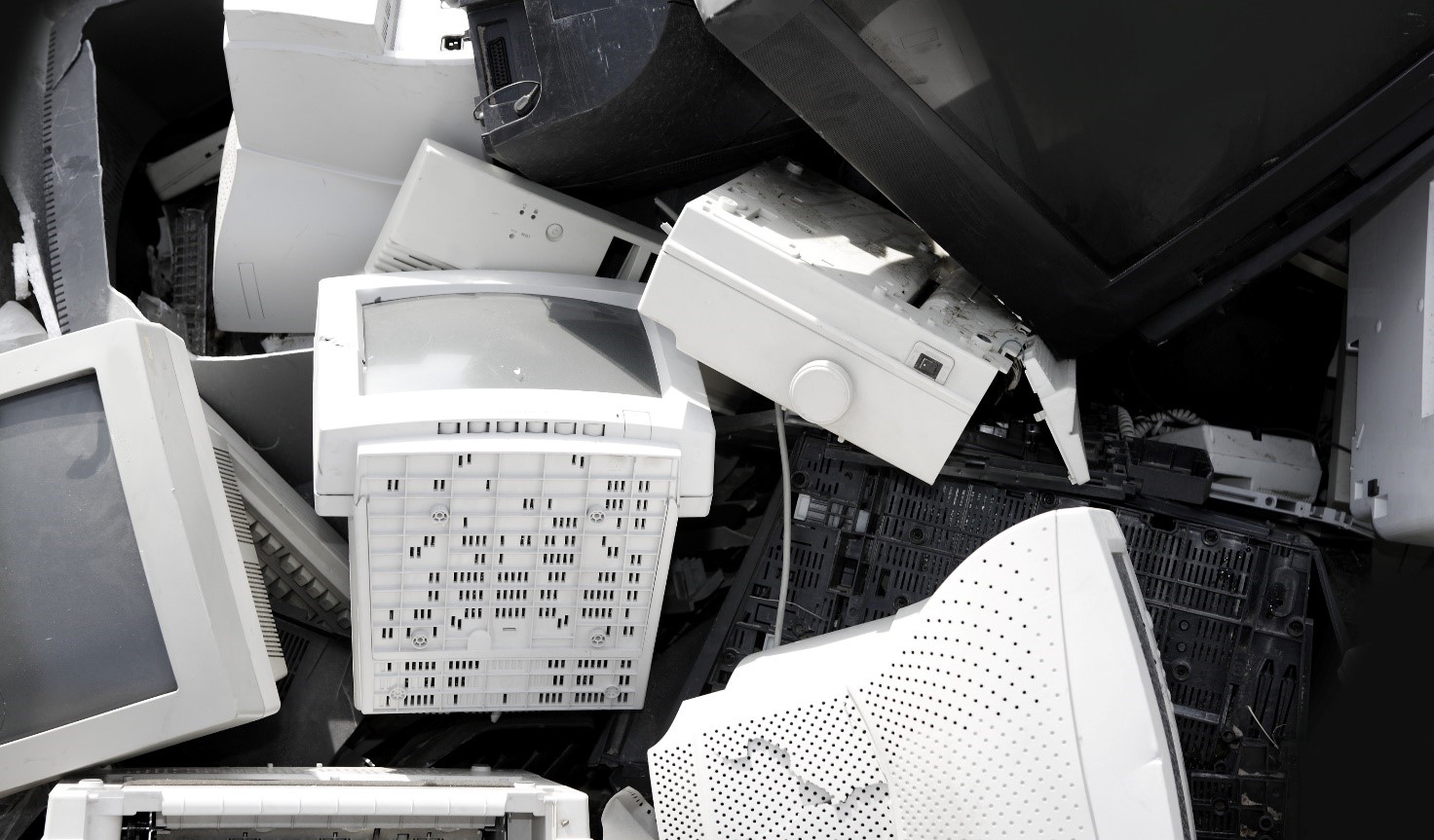 Rifiuti RAEE: cosa sono e come vanno trattati - EcoEridania